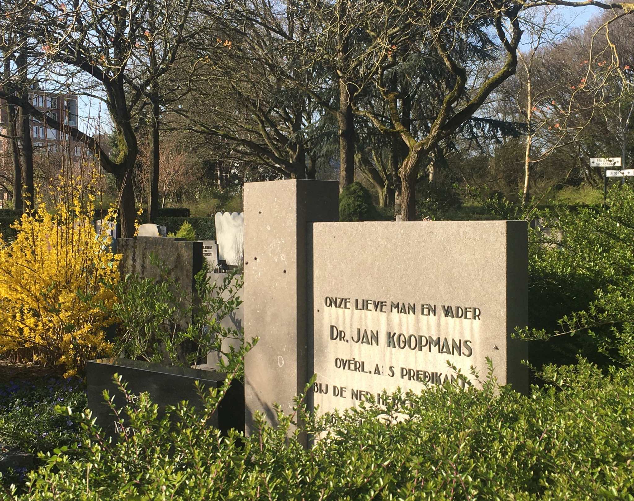 Bij het graf van Jan Koopmans - Johan Visser - Protestantse Kerk Amsterdam