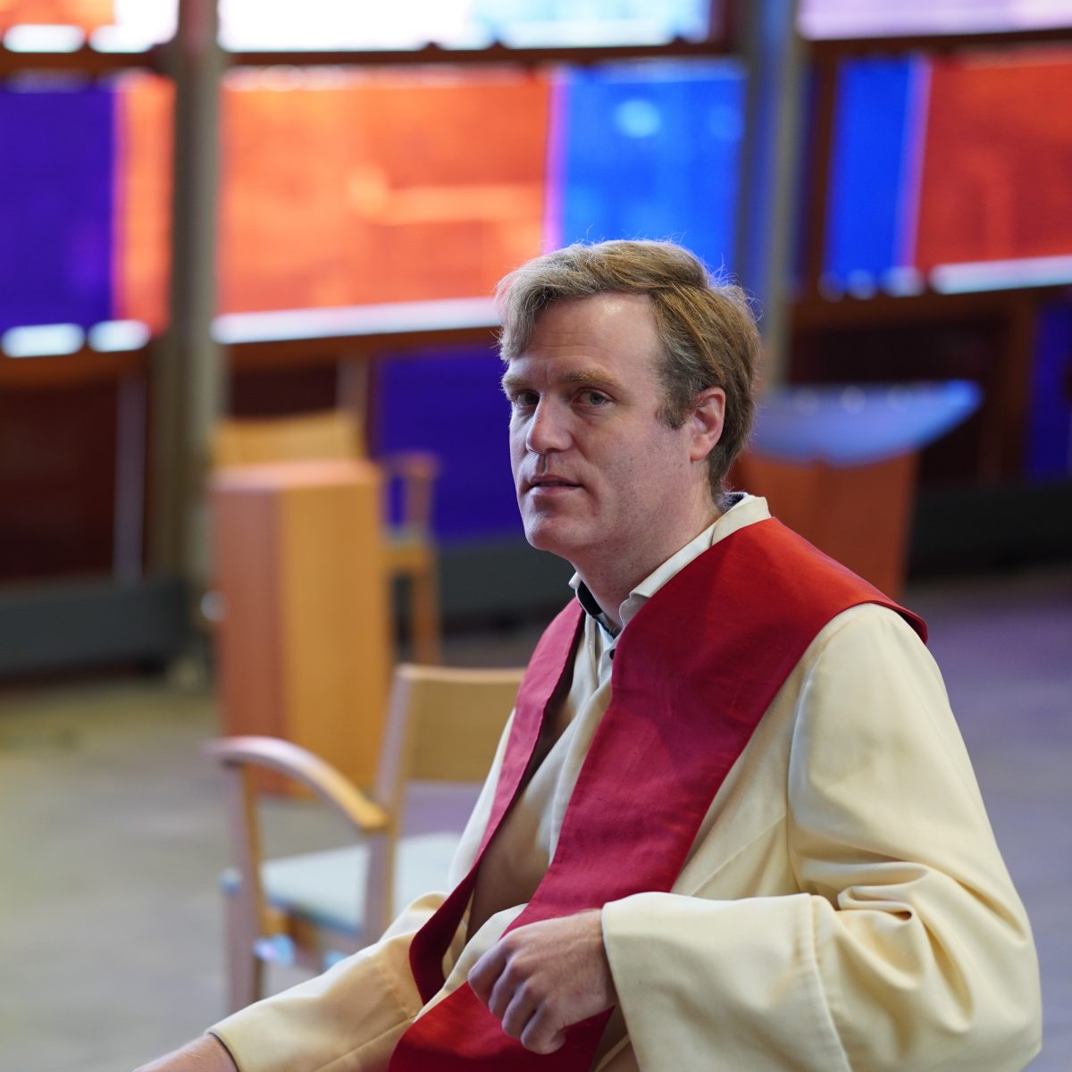 Predikant Martijn van Leerdam: "Ik kan helpen om stil te staan ...